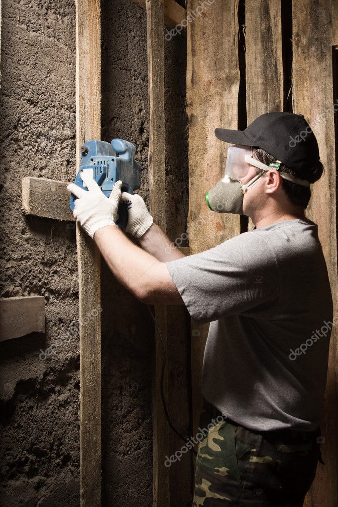 Constructor en un respirador y gafas 2023