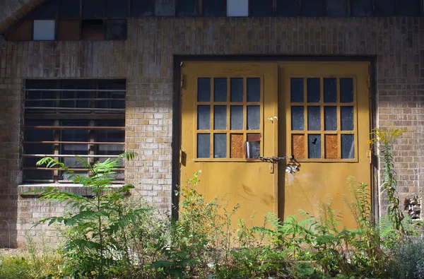 Factory gates Stock Photos & Royalty-Free Images | Depositphotos