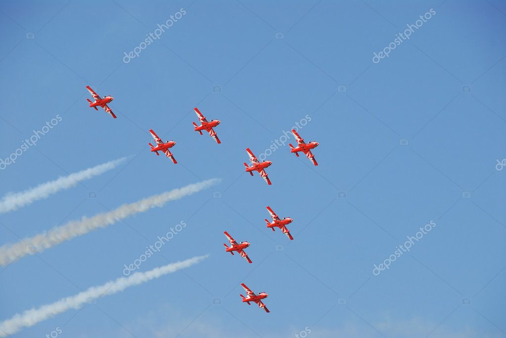 Plane formation – Stock Editorial Photo © yellowcrest #11574534