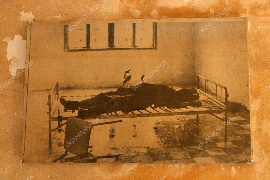 Cell - Tuol Sleng Museum (S21 Prison), Phnom Penh, Cambodia — Stock ...