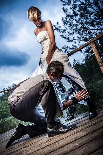 Weibliche dominante Beziehung mit einem Mann — Stockfoto © Shaiith79 ...