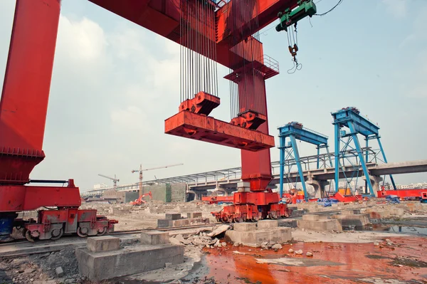 China, high-speed rail construction - Stock Image - Everypixel