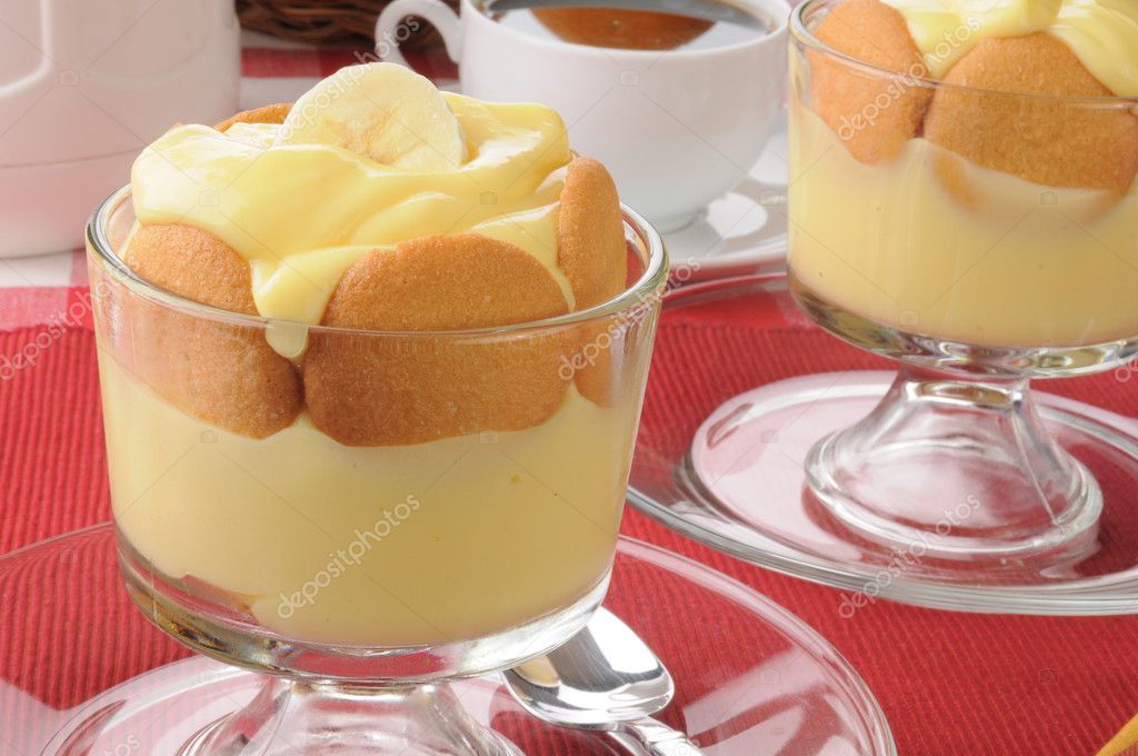 Bnaana pudding with cookies — Stock Photo © MSPhotographic #11979554