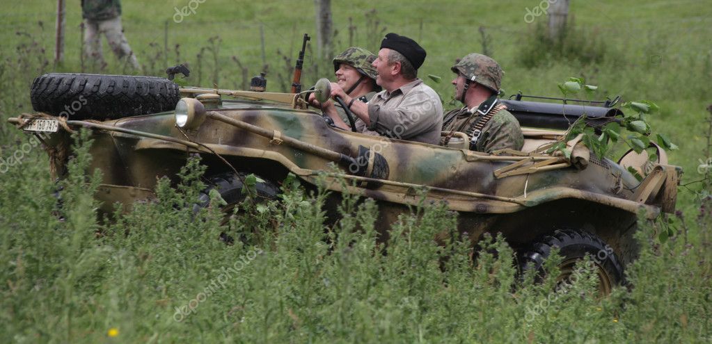 American World War 2 Troops in buggy – Stock Editorial Photo ...