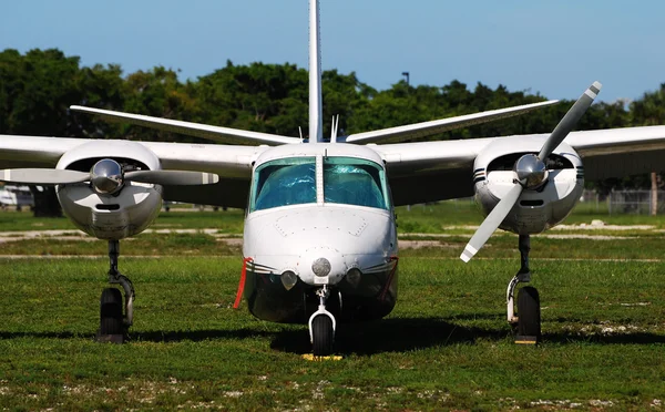 Turboprop passenger plane Stock Photos, Royalty Free Turboprop ...
