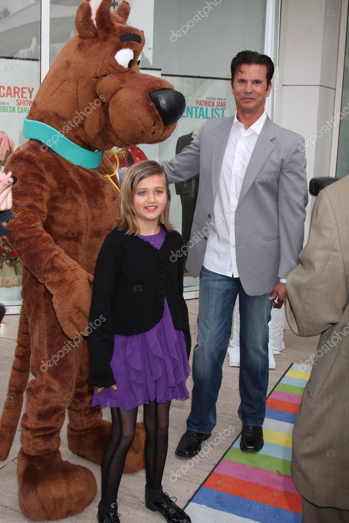 Isabella Lamas, Scooby-Doo, Lorenzo Lamas – Stock Editorial Photo ...
