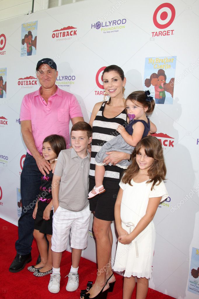 Heather Dubrow and family — Stock Editorial Photo © Jean_Nelson #12157372