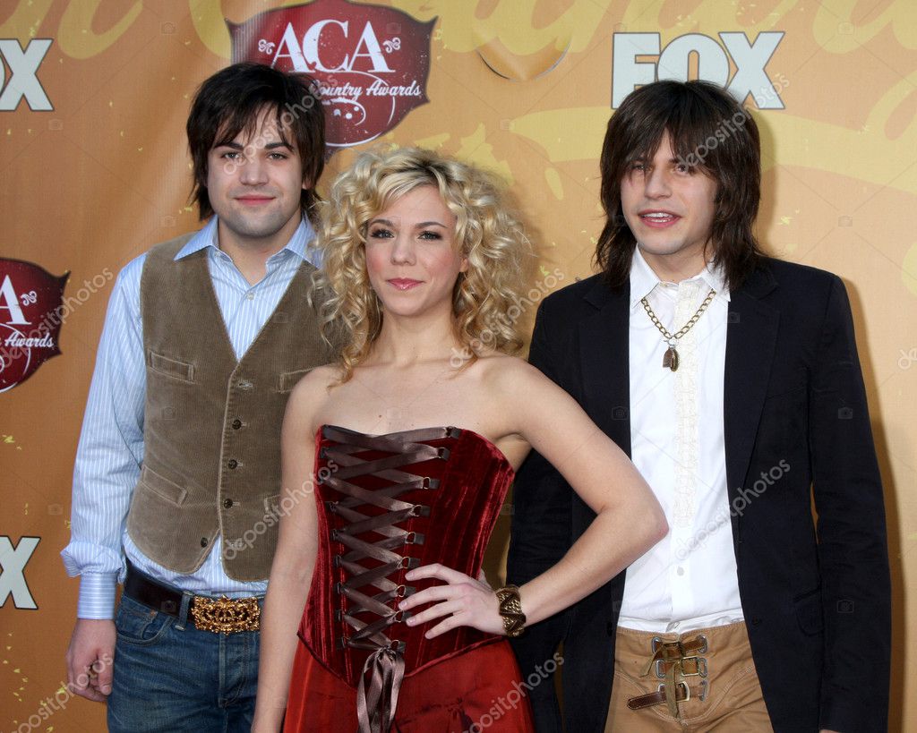 The Band Perry (Neil Perry, Kimberly Perry, Reid Perry) – Stock ...