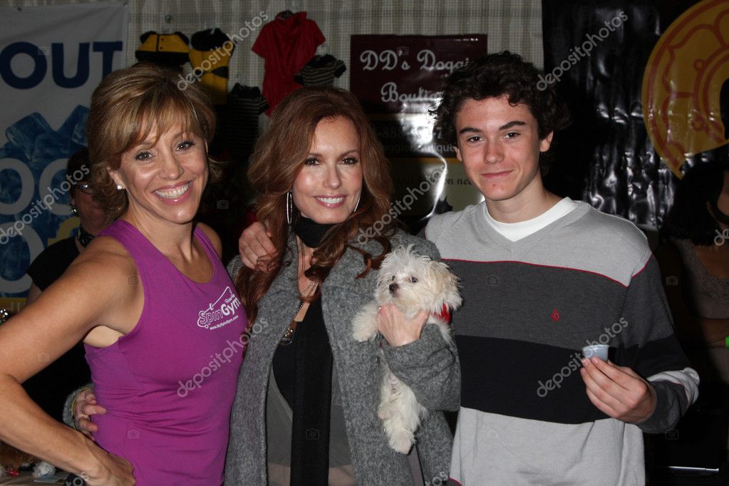 Forbes Riley, Tracey Bregman and Landon Recht – Stock Editorial Photo ...