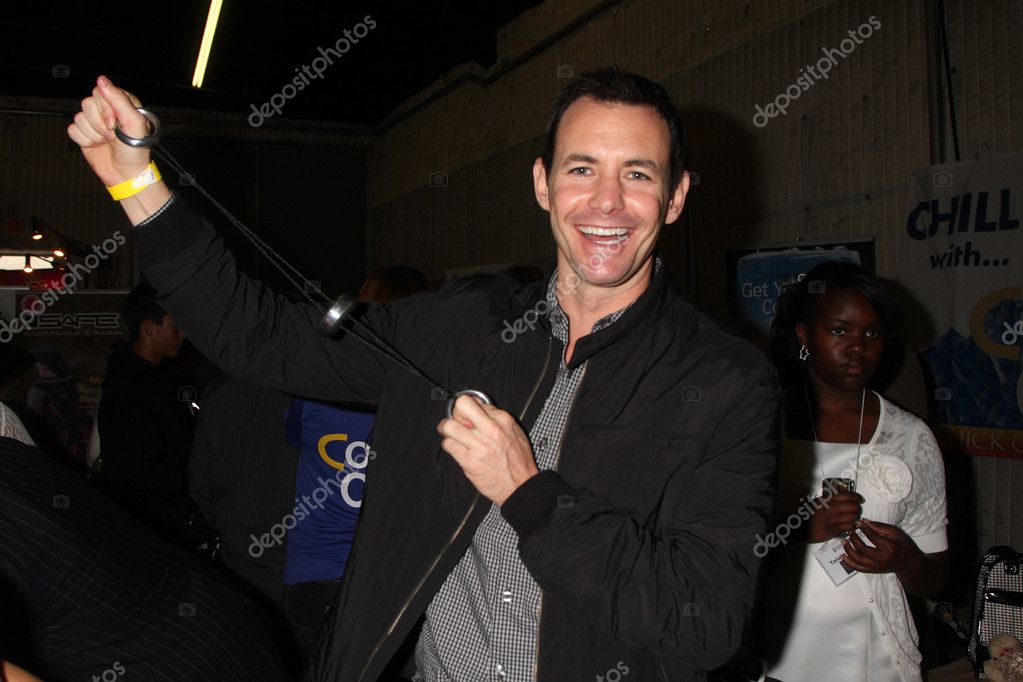 Larry Sullivan — Stock Editorial Photo © Jean_Nelson #12536140