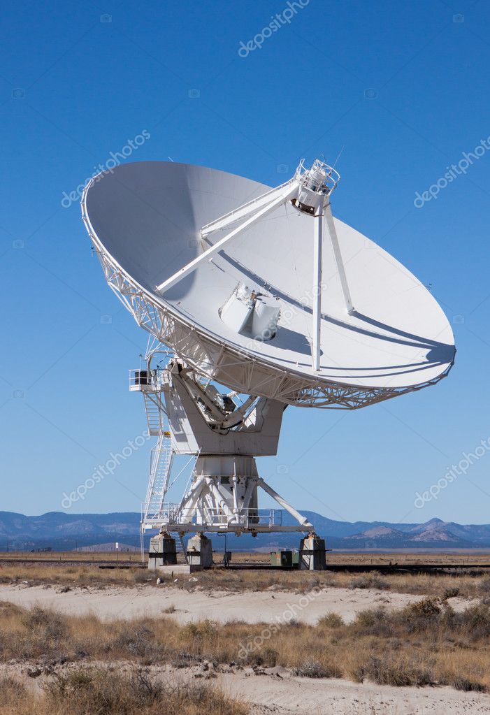 Large Radio Satellite Dish — Stock Photo © phudui #12074710